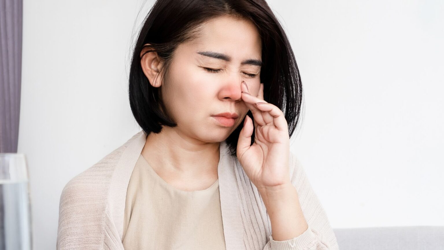 【医学の知恵袋】背中の痛み内臓見分け方（左・右・真ん中）と疾患まとめ 知恵袋note